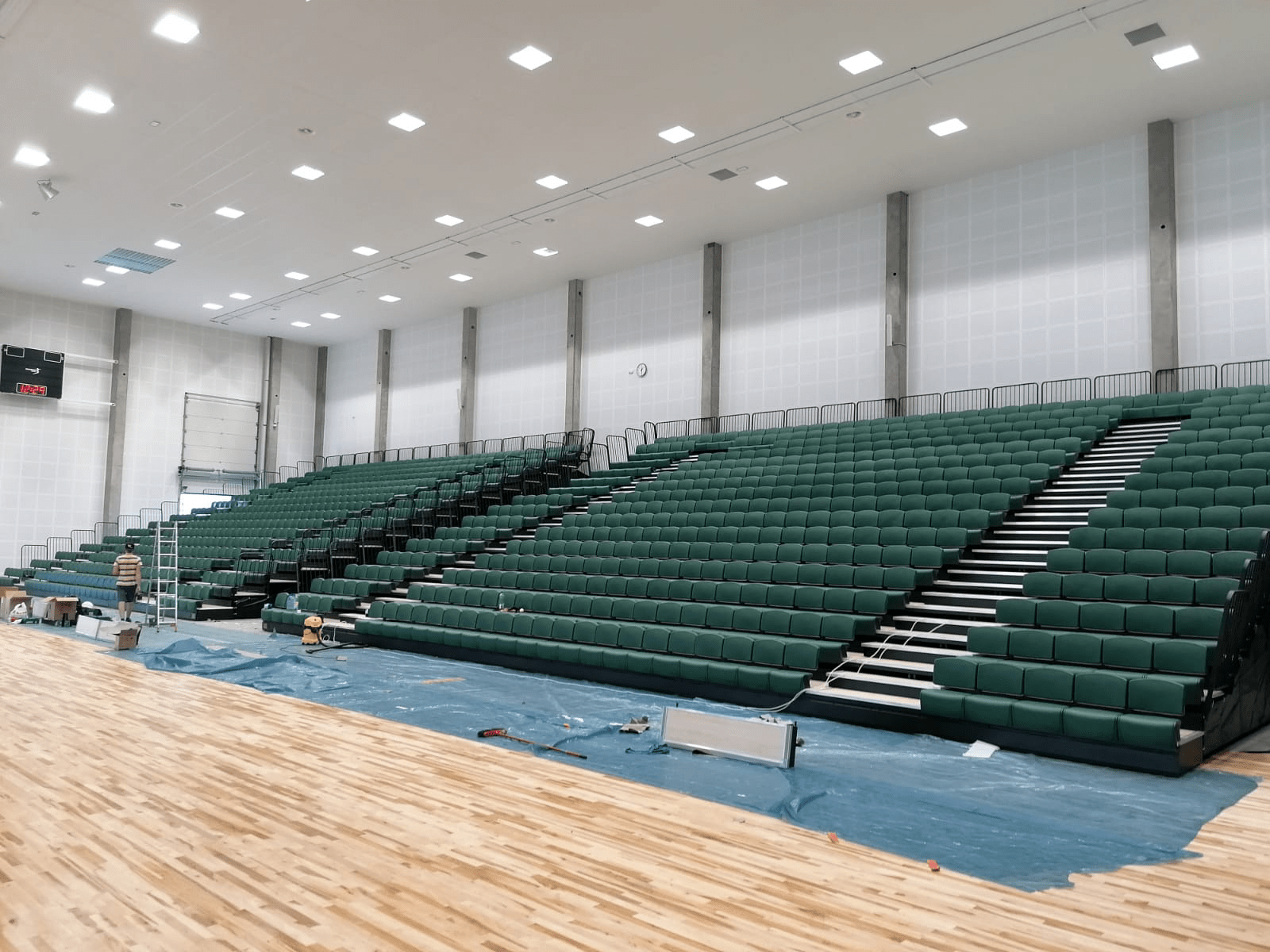 Indoor spectator stands - Sporta Halle