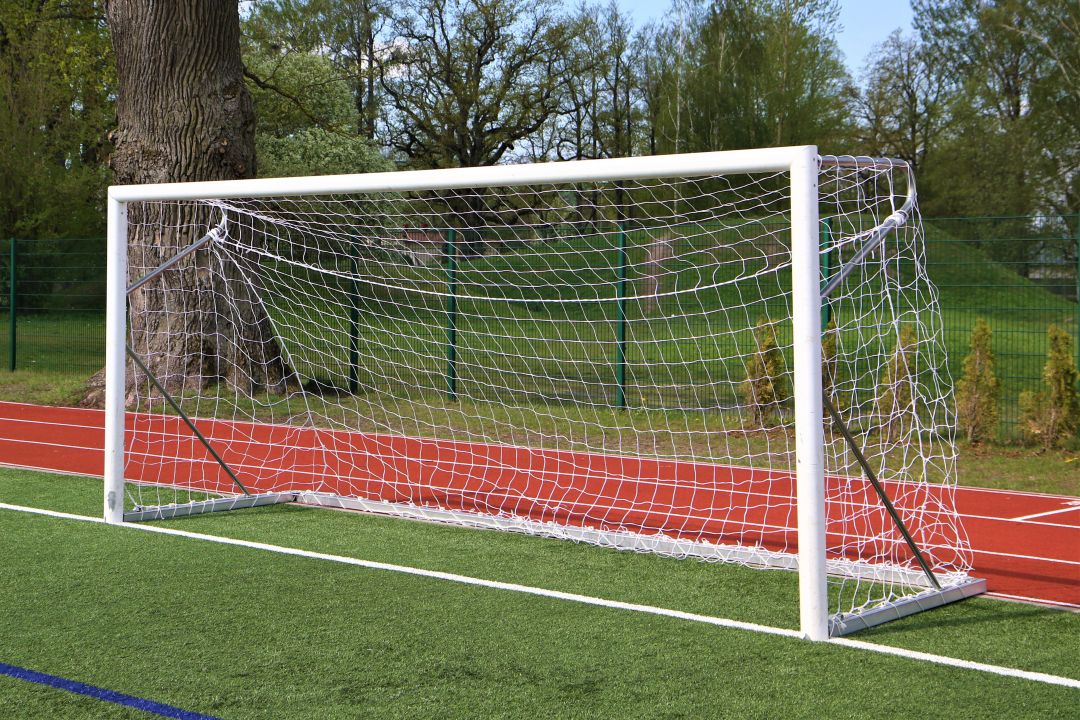 Futbola vārti - Sporta Halle